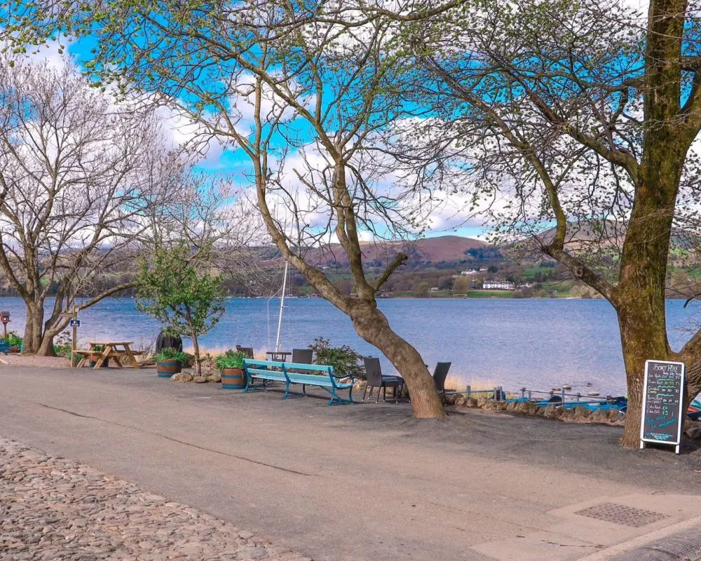 Waterside House Campsite - CamplinQ