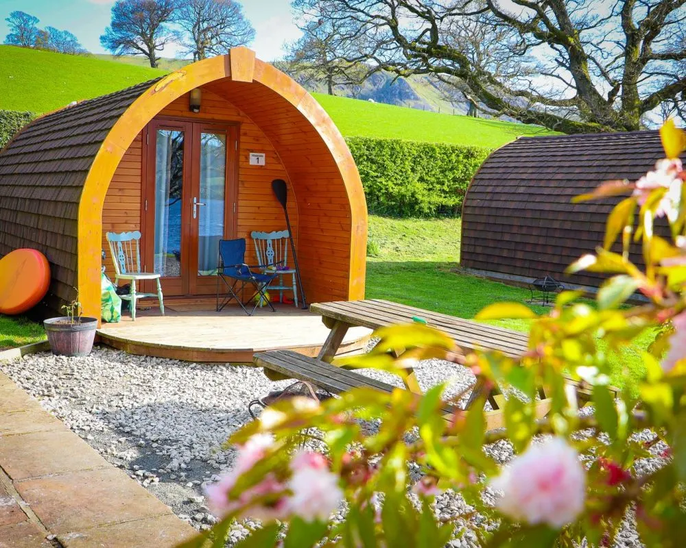 Waterside House Campsite - CamplinQ