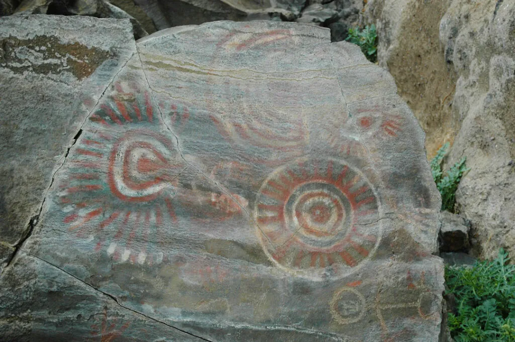 Crow Butte Park - CamplinQ