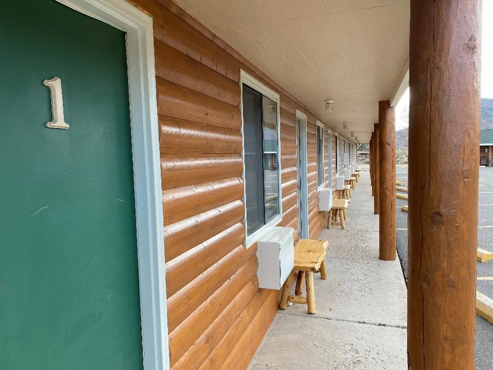 Green Creek Inn & RV Park - CamplinQ