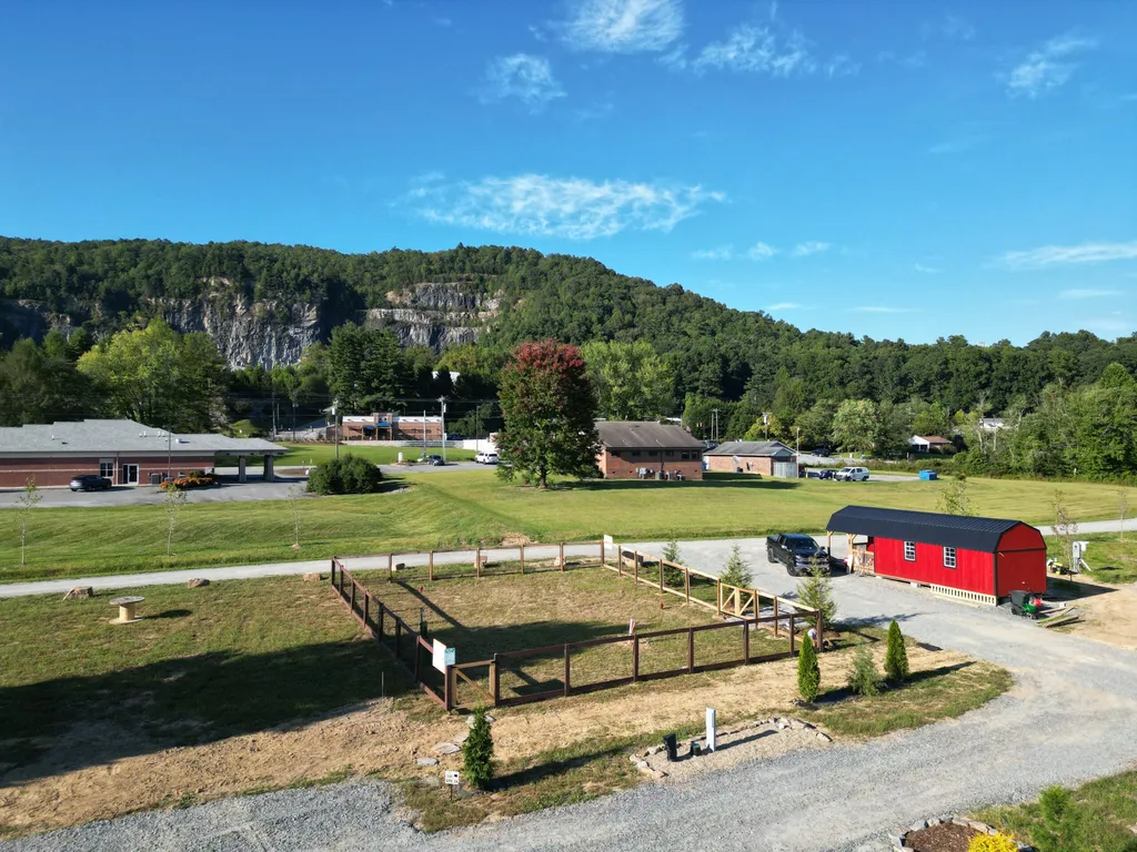 Pisgah Forest RV Park and Campground - CamplinQ
