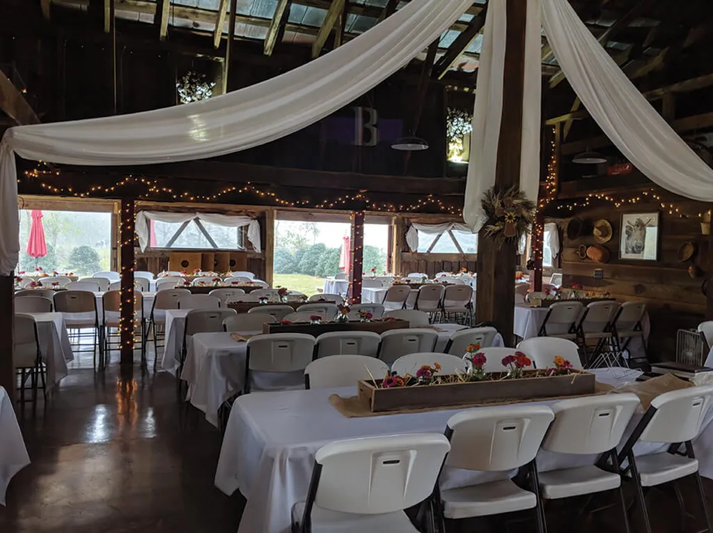 Star Party Barn - CamplinQ